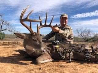 Mexico Trophy Whitetail Deer Hunts, El Corral Hunting Guide Services